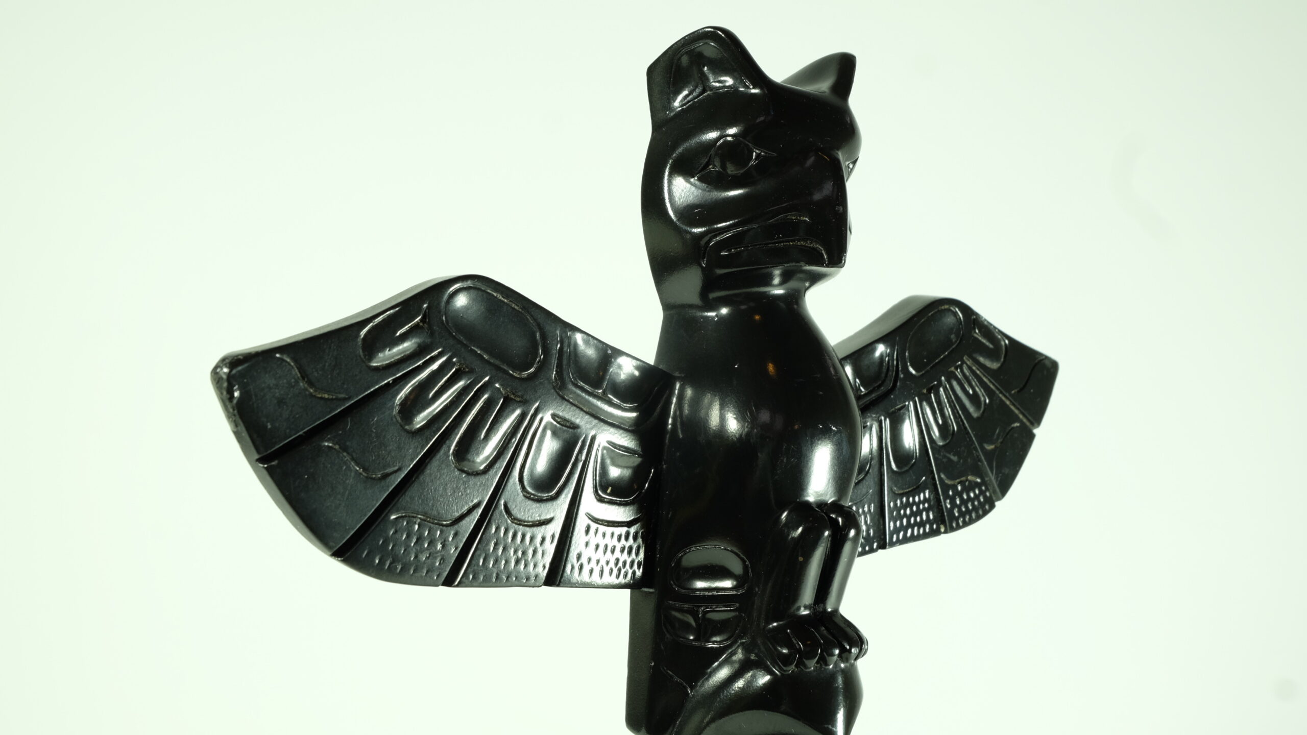 Haida Raven Totem Pole - Function In Form