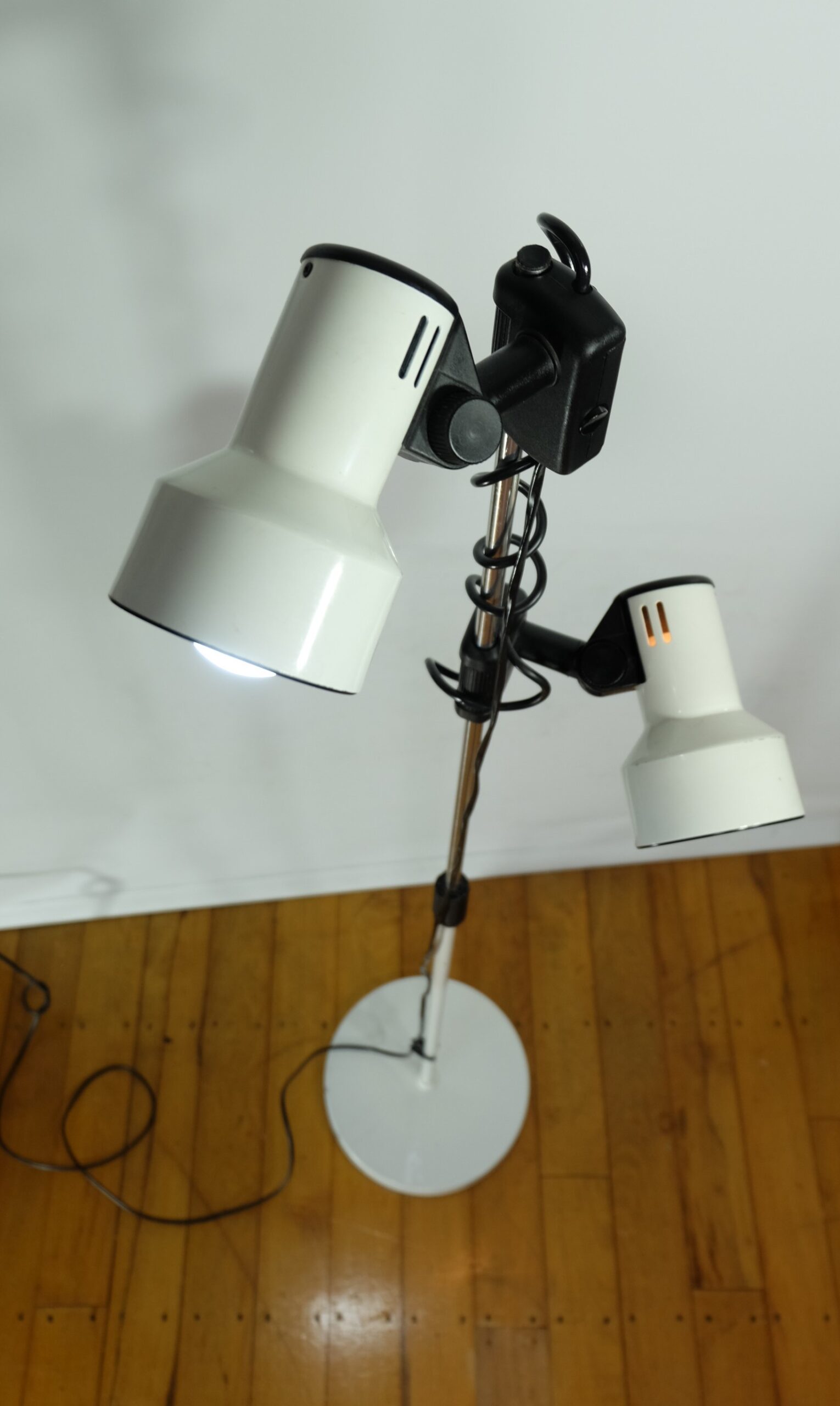 Floor standing Studio lamp - Function In Form