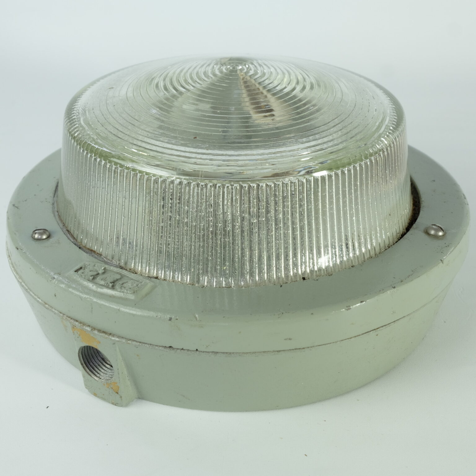 General Electric Bulkhead light - Function In Form