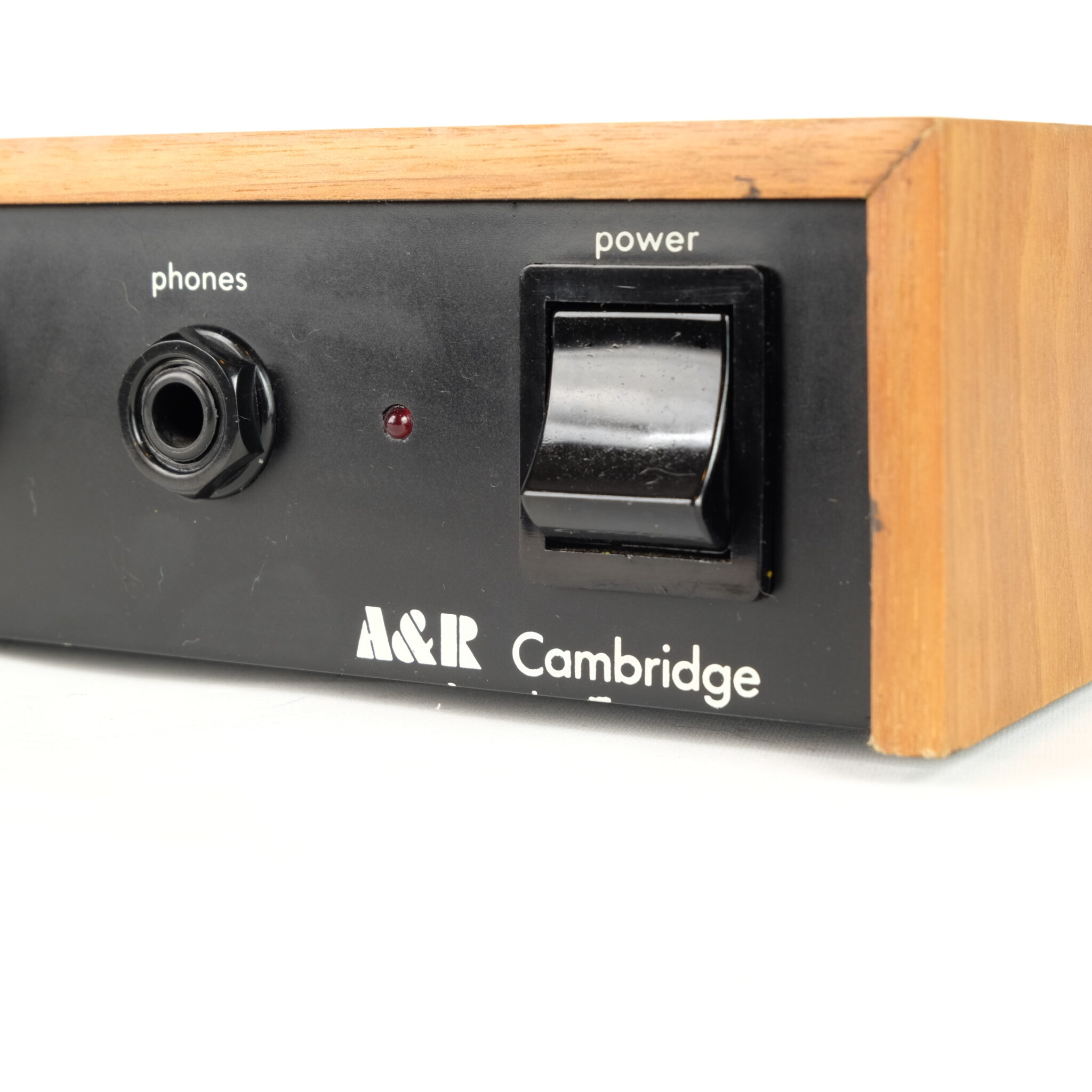 A&R Cambridge A60 Integrated Amp - Function In Form