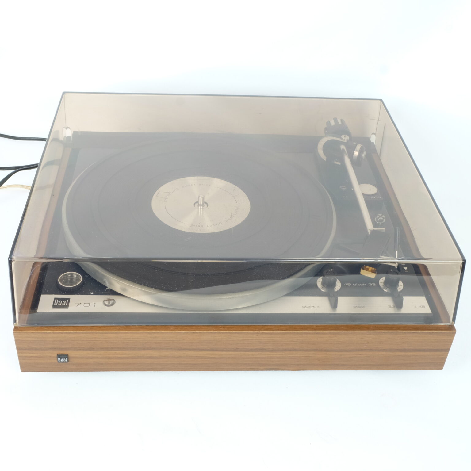 Dual 701 Turntable - Function In Form