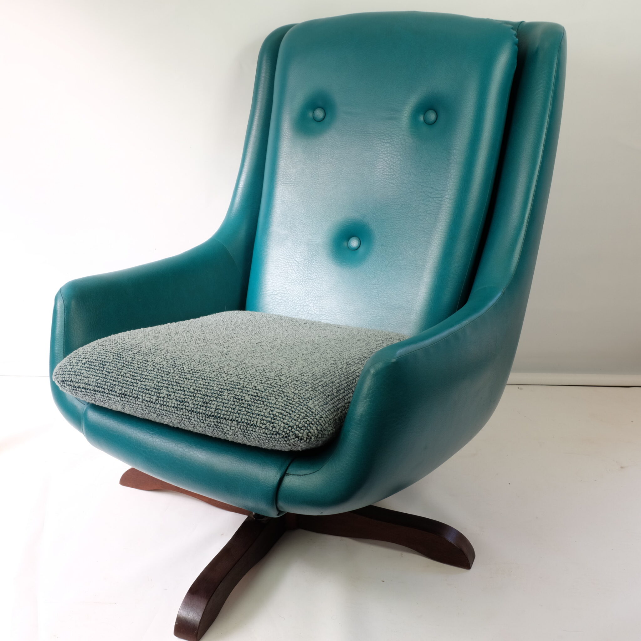 FiF & 54 FiveSix - Our Chairs - Function In Form